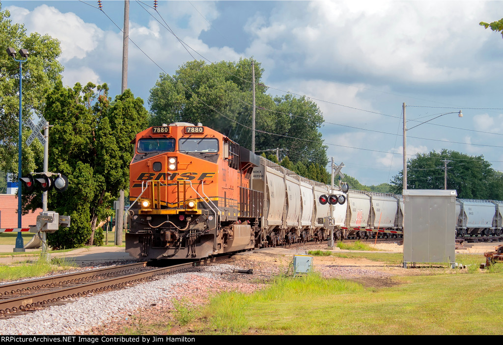 BNSF 7880 North